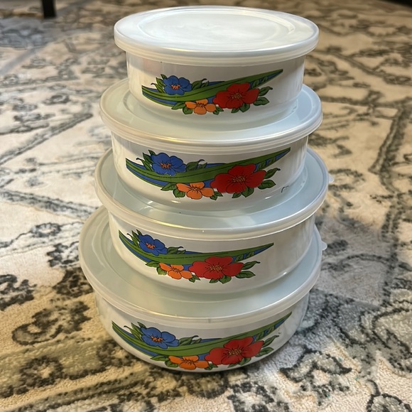 Vintage | Kitchen | Vintage Metal Containers | Poshmark